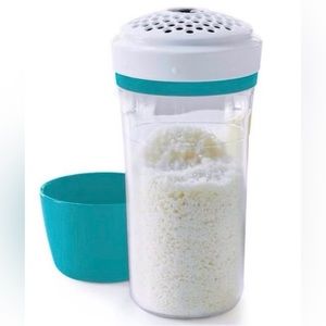Tupperware | Kitchen | Tupperware Exclusive Delux Cheese Shaker 40ml ...
